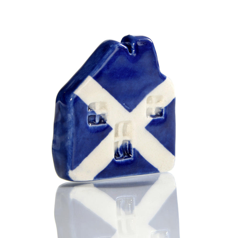 Glenshee Pottery Saltire Bothy Magnet | Gretna Green Shopping